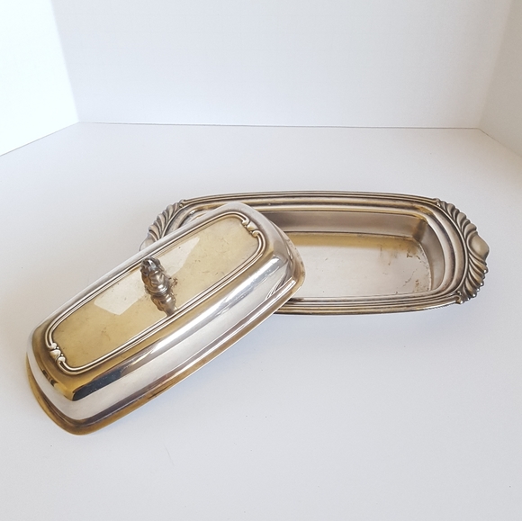 Oneida | Kitchen | Oneida Ltd Silversmiths Silver Plated Butter Dish ...